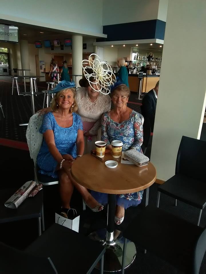 patricia beasley york races 2018 - Maighread Stuart Millinery
